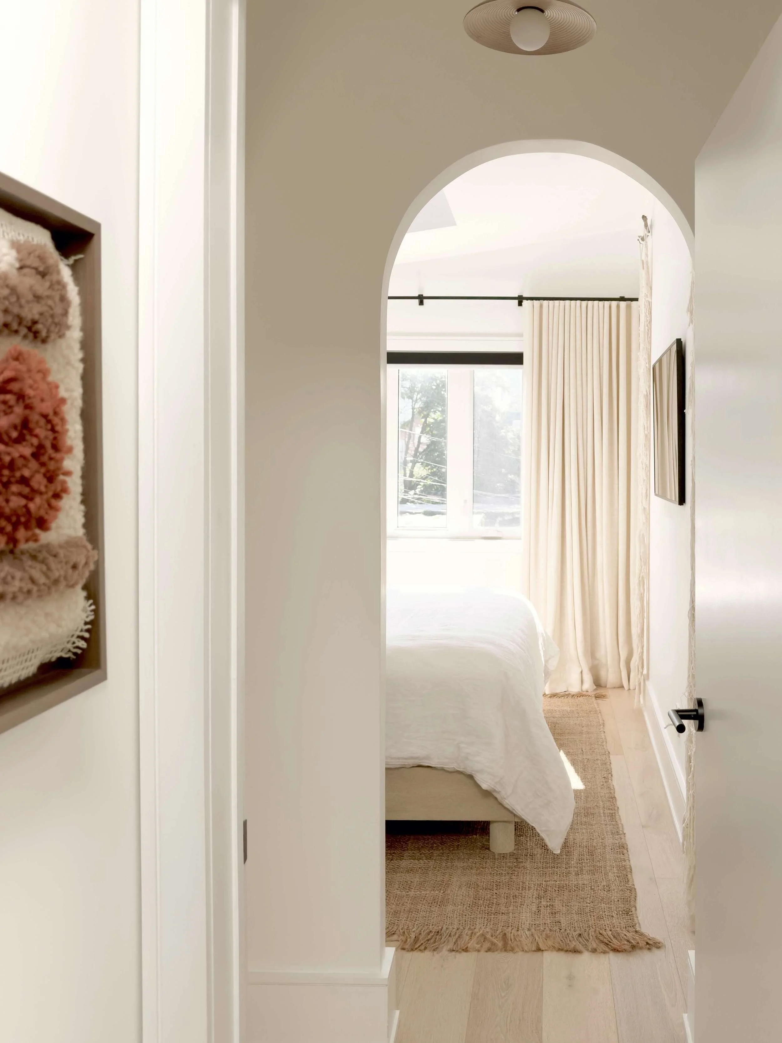 Sophisticated Elegance: Modern House in Downtown Toronto — Croma Design