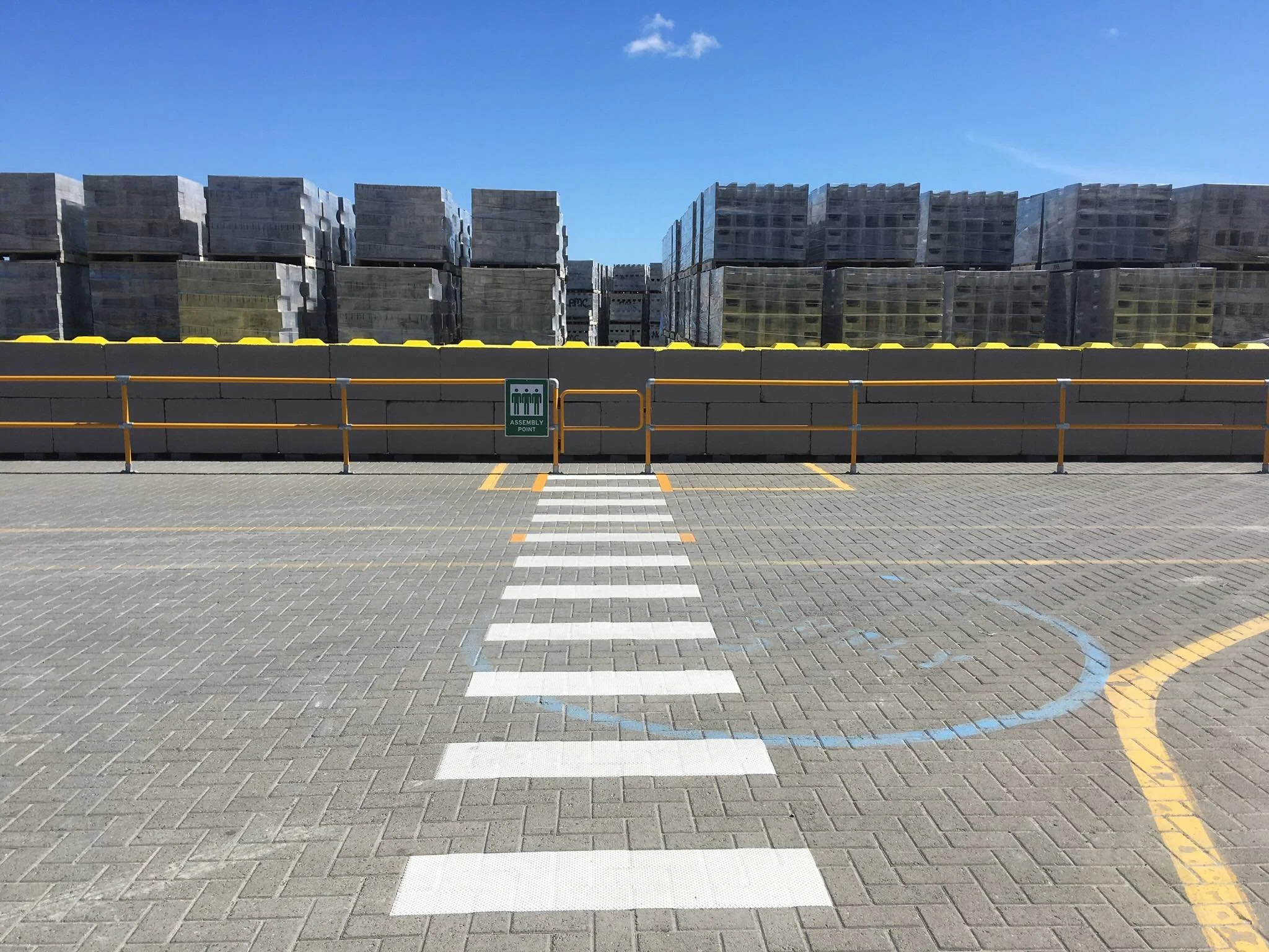 Contact 3 — Concrete Lock Blocks