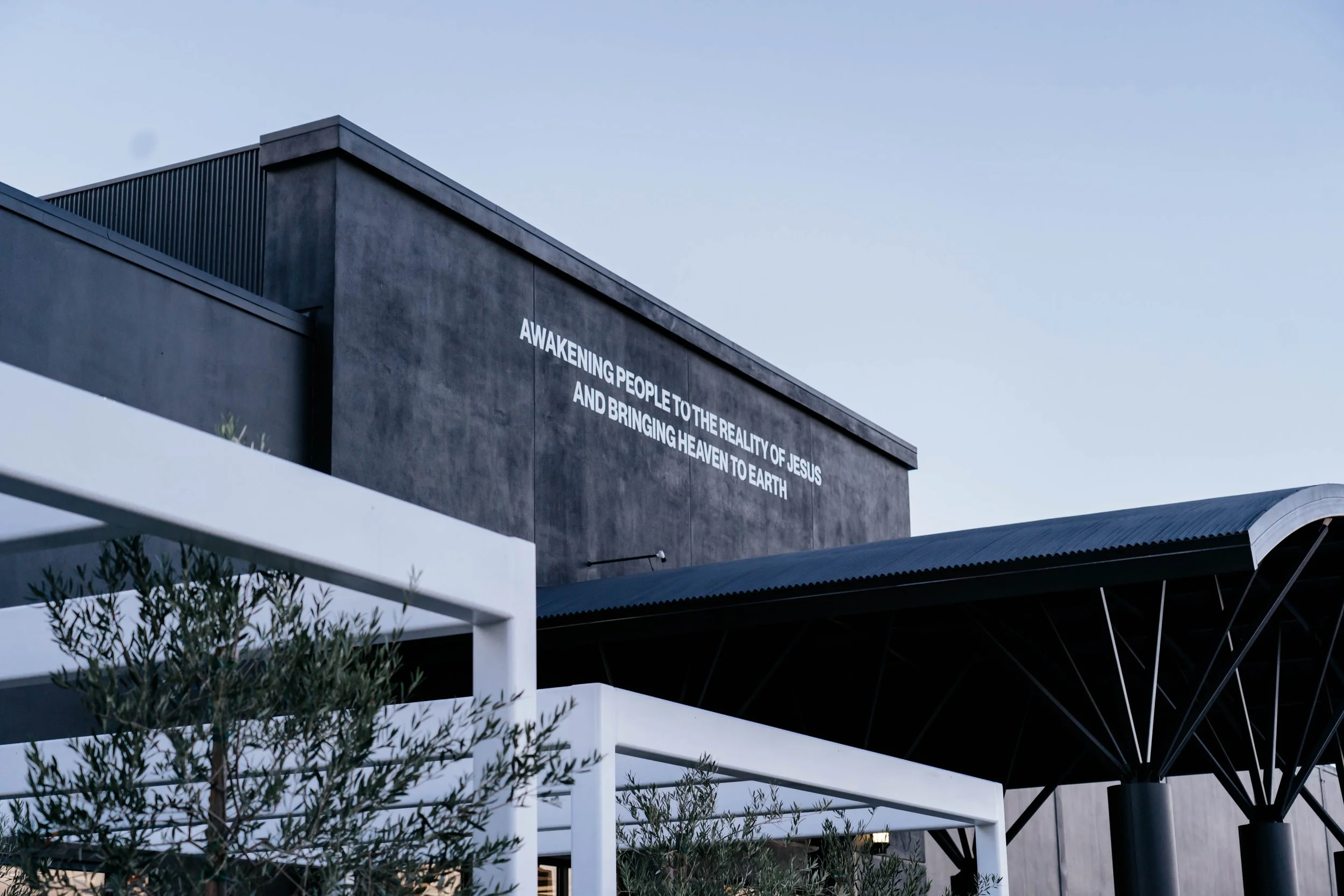 VIVE Church - Awakening People to the Reality of Jesus.