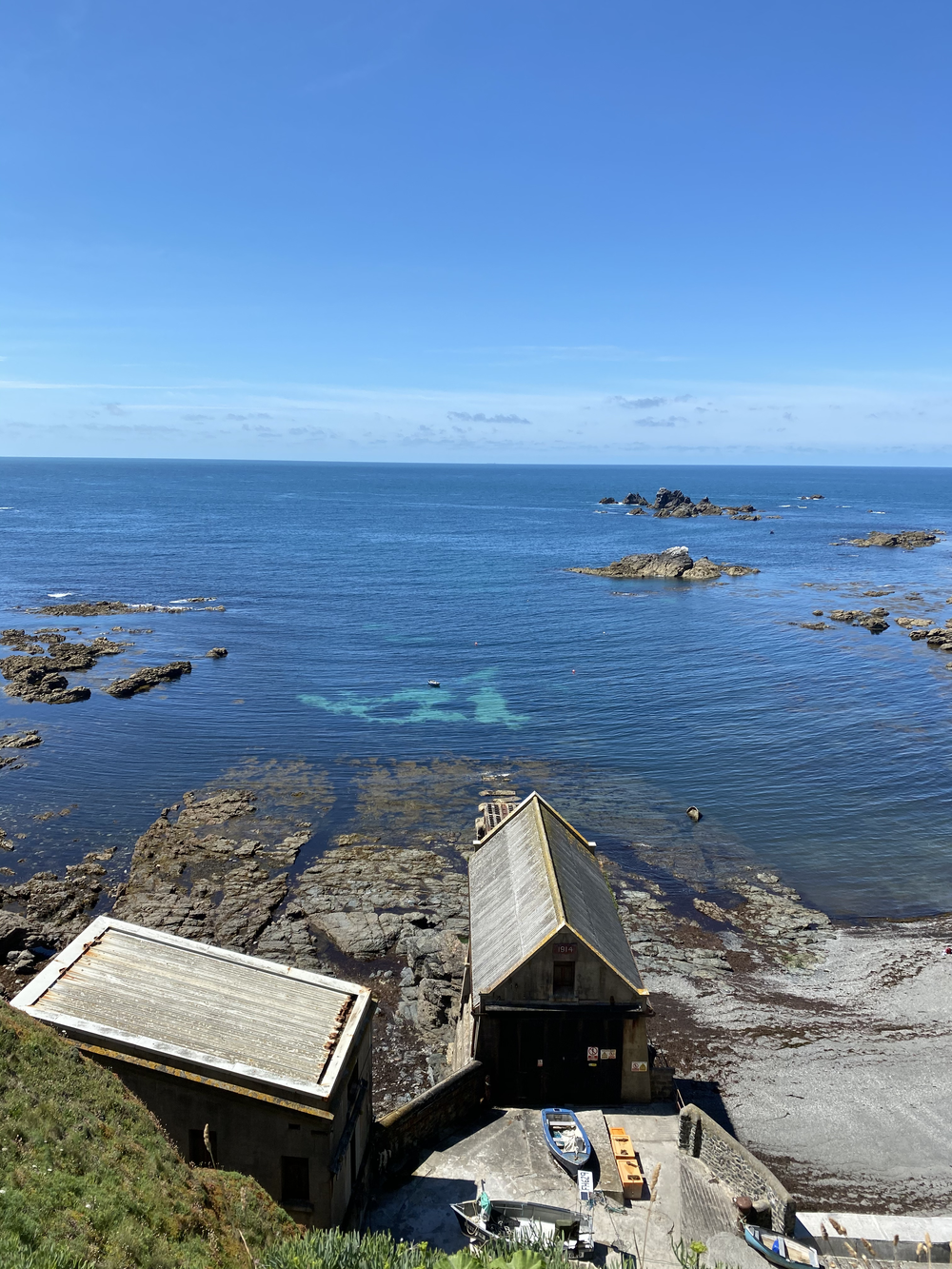 Lizard Peninsula | Things to do — Housel Bay