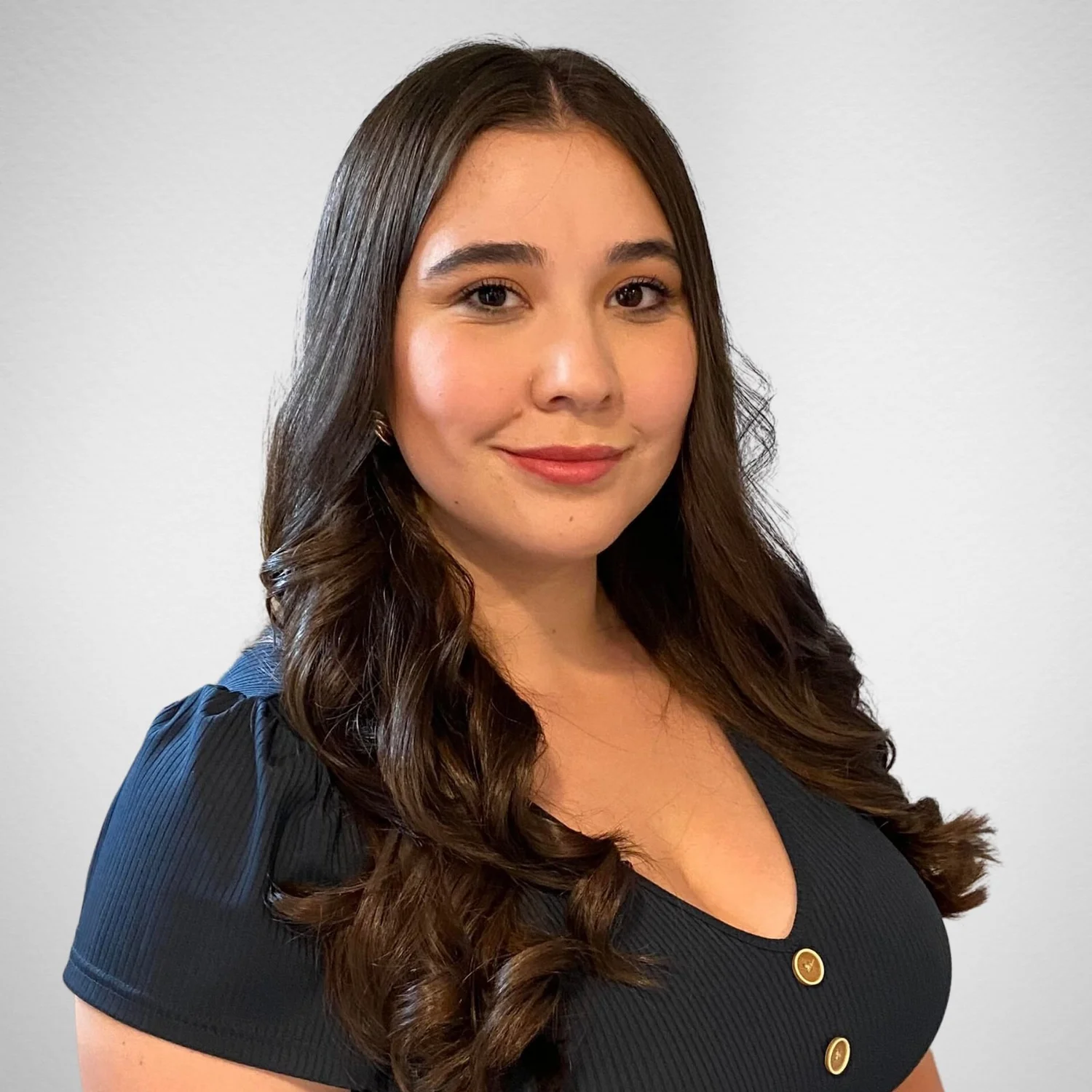 Our Team — Glowmundo