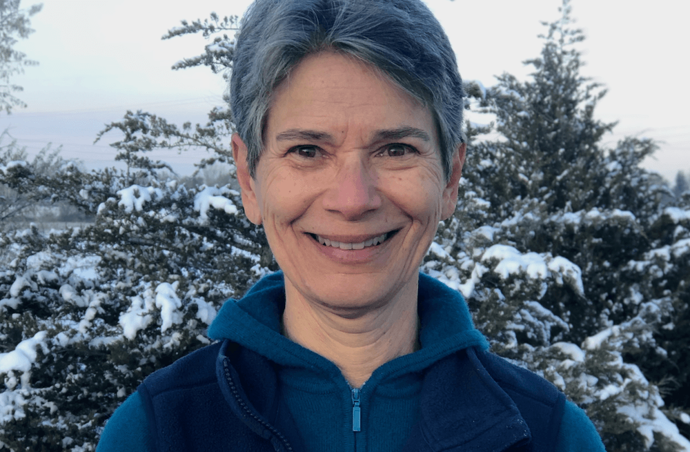 Our Team — Glowmundo