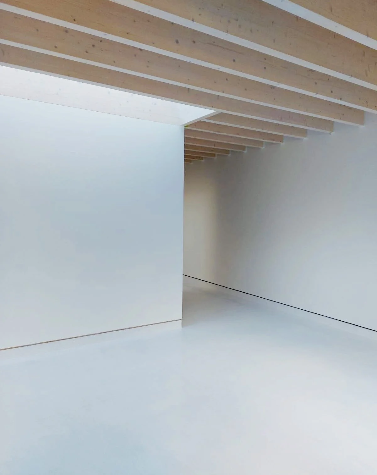 FIRST LOOK: A NEW CERAMICS STUDIO SHAPES ITS CREATIVE FUTURE — ALTER
