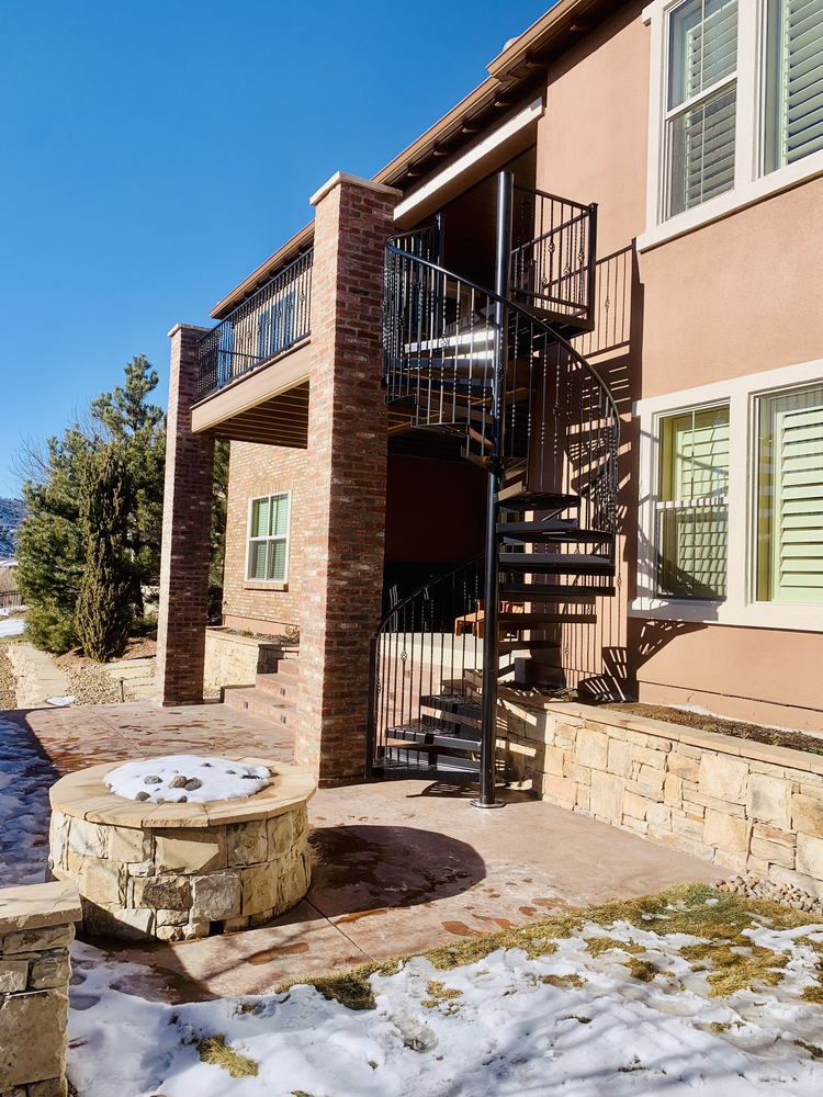 Denver Custom Decks | Premium Decks & Pergolas