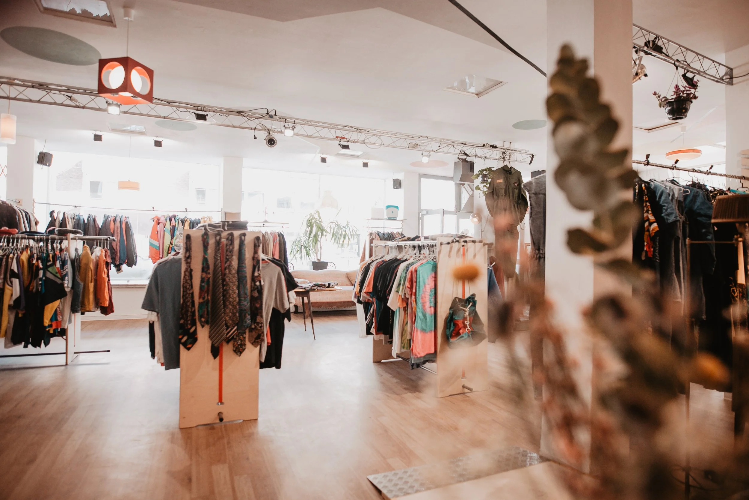 Second Hand Laden Bremen / Vintage & Drinks