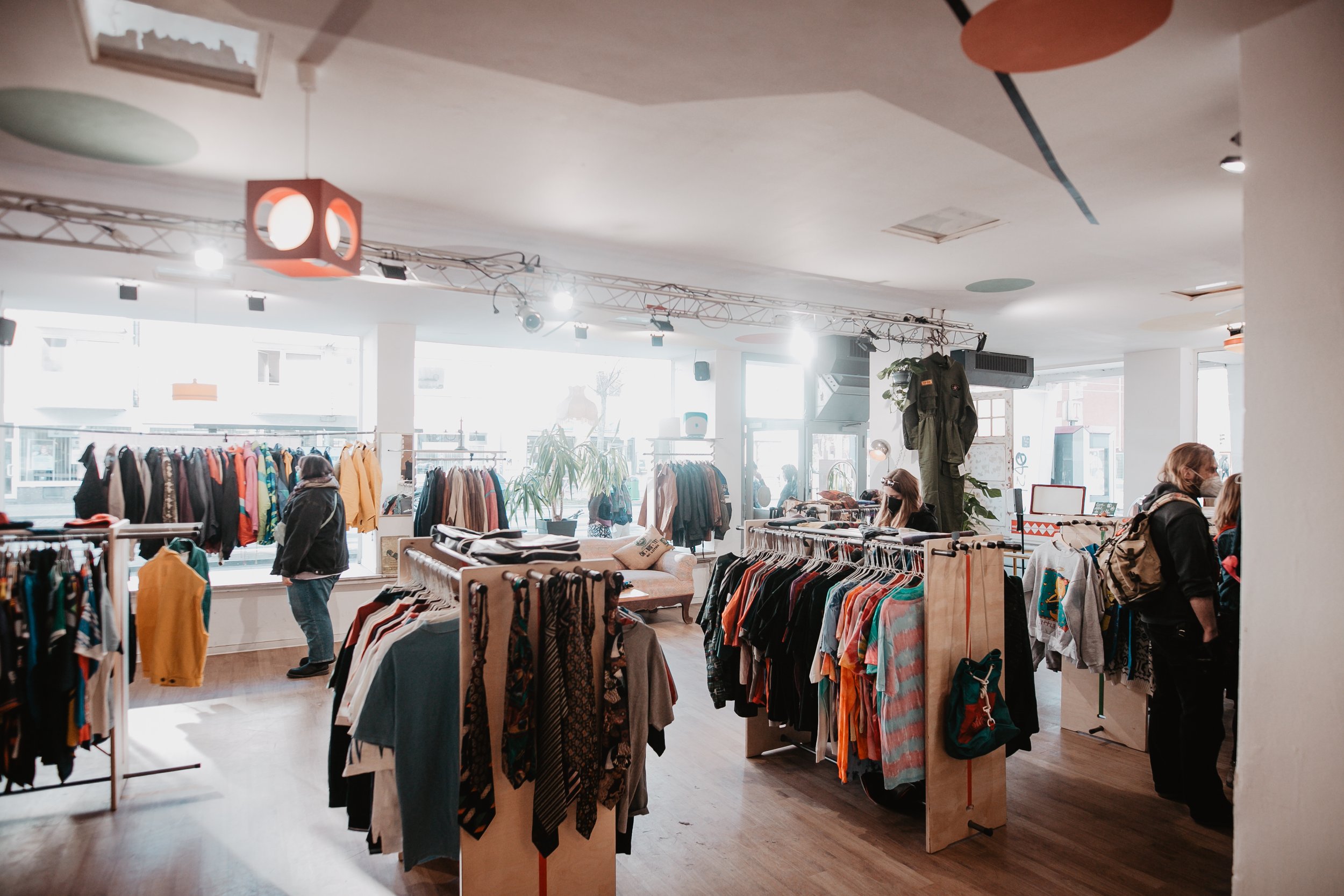 Second Hand Laden Bremen / Vintage & Drinks