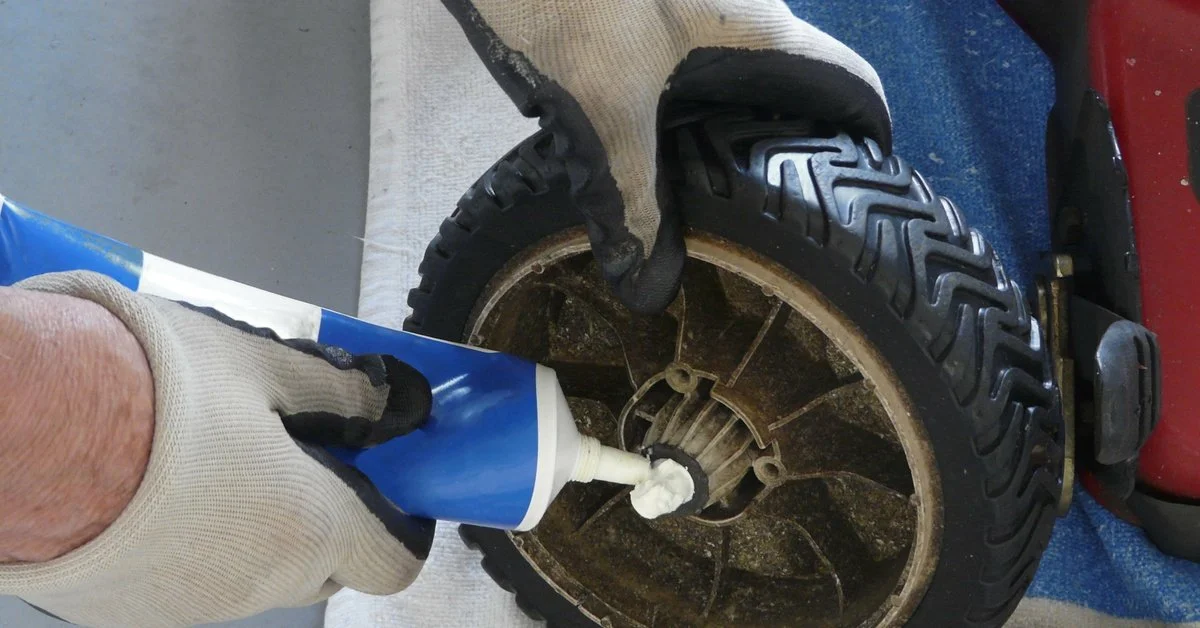 Lithium vs. Lithium Complex Grease: Which To Choose