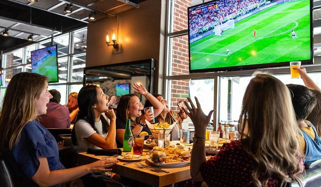 Game On! Preparing Your Restaurant for a Thriving Football Season — ResQ