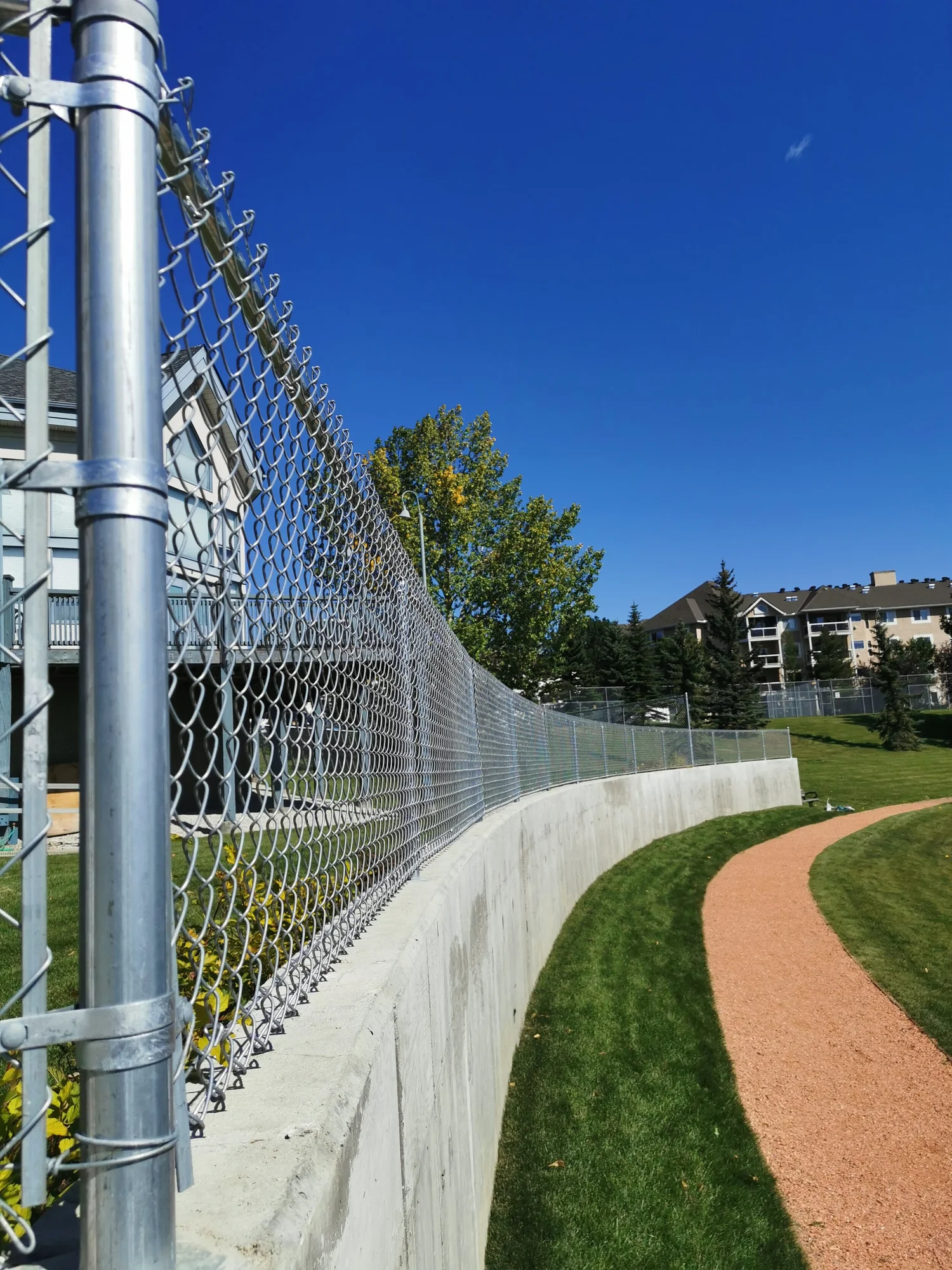 #1 Chain Link Fencing | Edmonton Alberta's Best Fence Company