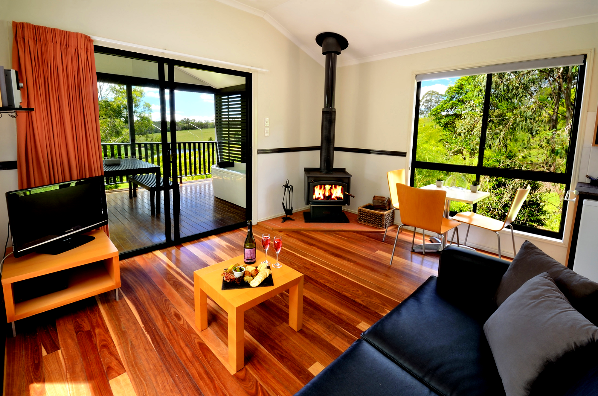Shiraz Cottage — Ocean View Estates