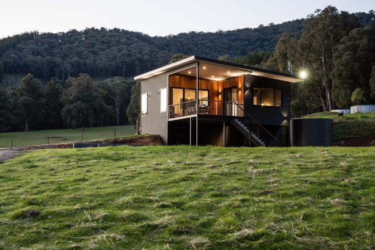 Visit Rural Australia - Accommodation in the Bush — Stay in the Bush