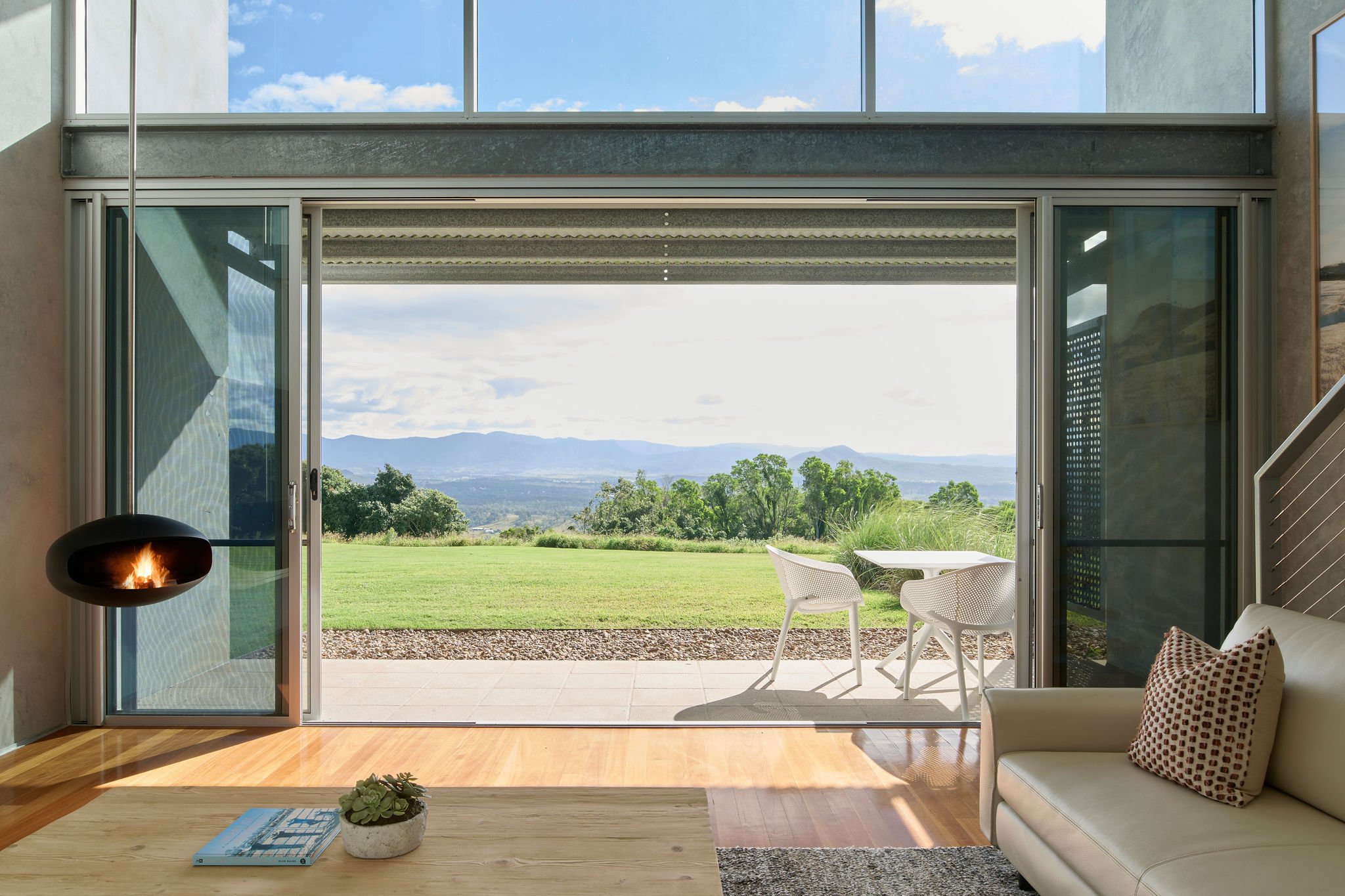 Mount French Lodge (Kalbar QLD) — Stay in the Bush