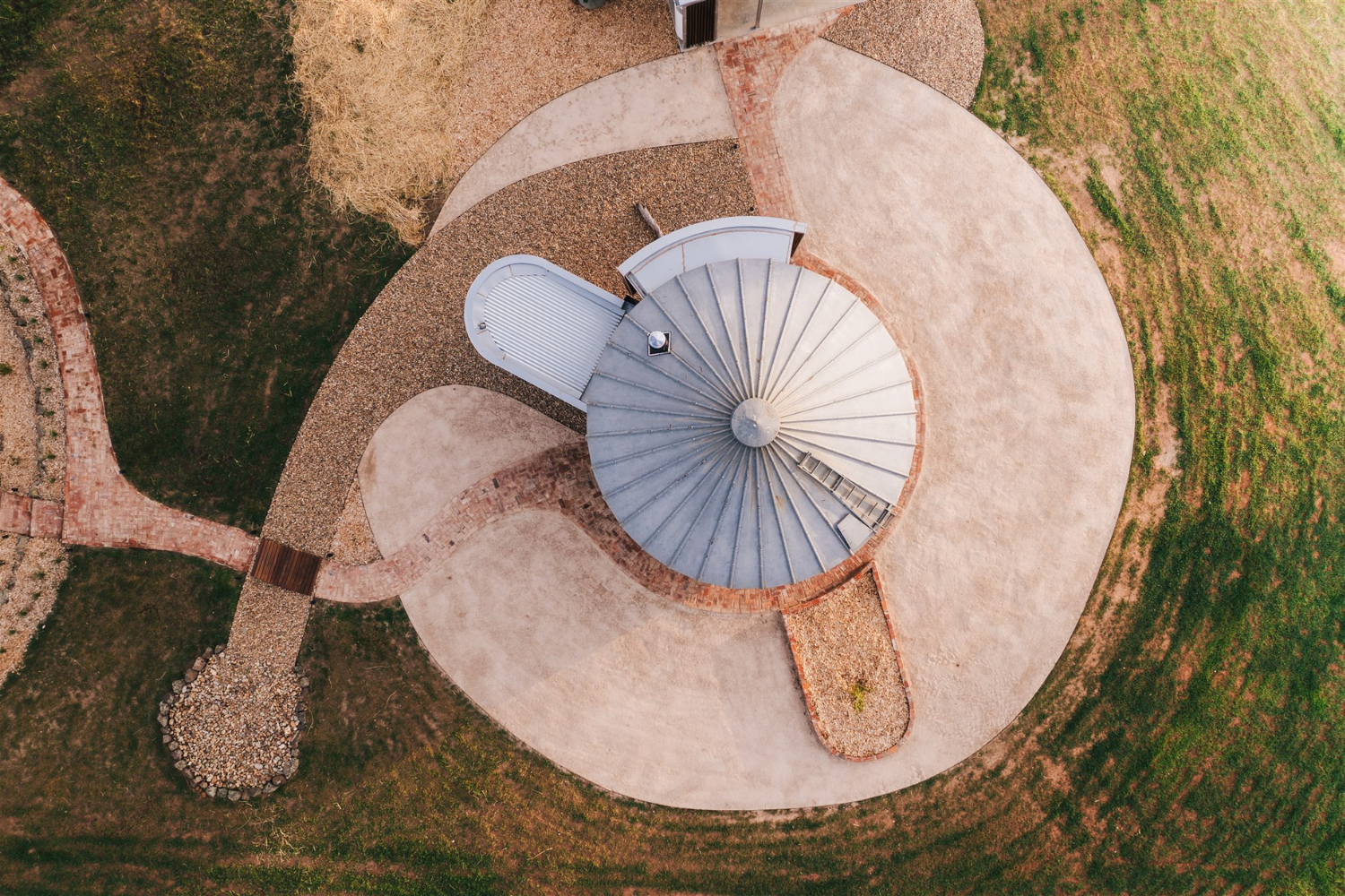 The Barn at Nguurruu (Gundaroo, NSW) — Stay in the Bush