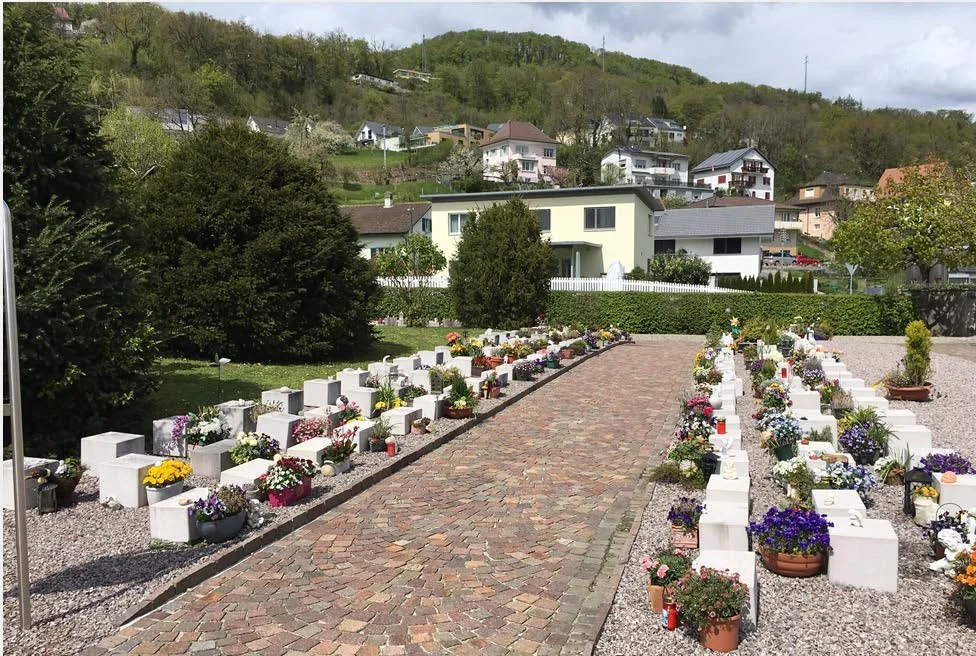 Bestatter - Bestattungen in Trimbach — Born Bestattungen