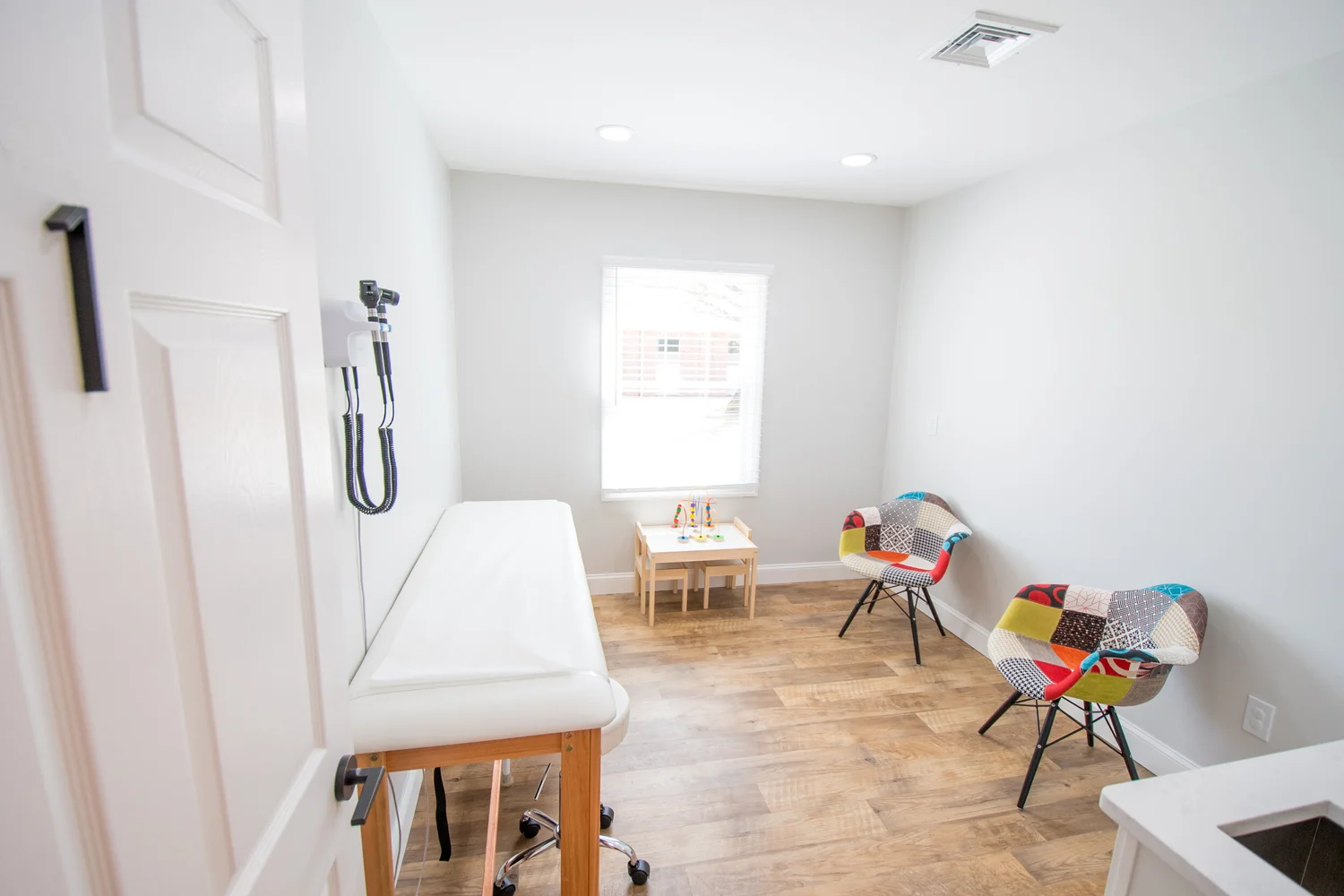 Point Pediatrics office gallery — Untitled