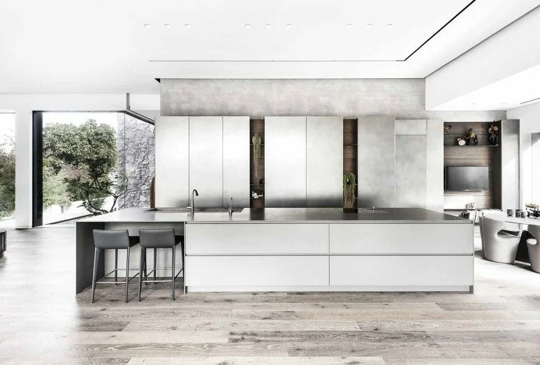 모던 시크한 감각을 더하다! 메탈 스테인레스 주방 인테리어 디자인 트렌드 — Haanong | 하농