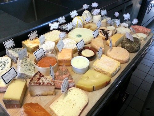 LQ Foodings at MaMaison: the Best Cheese Cart in SoCal? | The Cheese ...