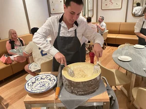 What is Pasta alla Ruota? (Why is Everyone So Crazy About It?) | The ...