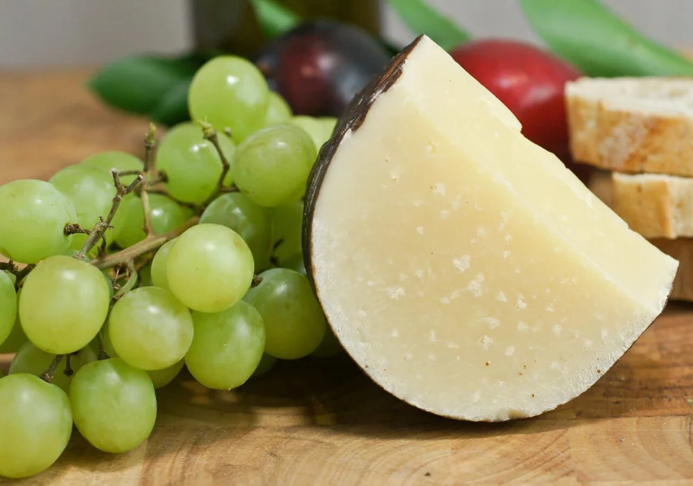 Hard Cheese 101: 6 Classic Hard Cheeses You Should Know | The Cheese ...