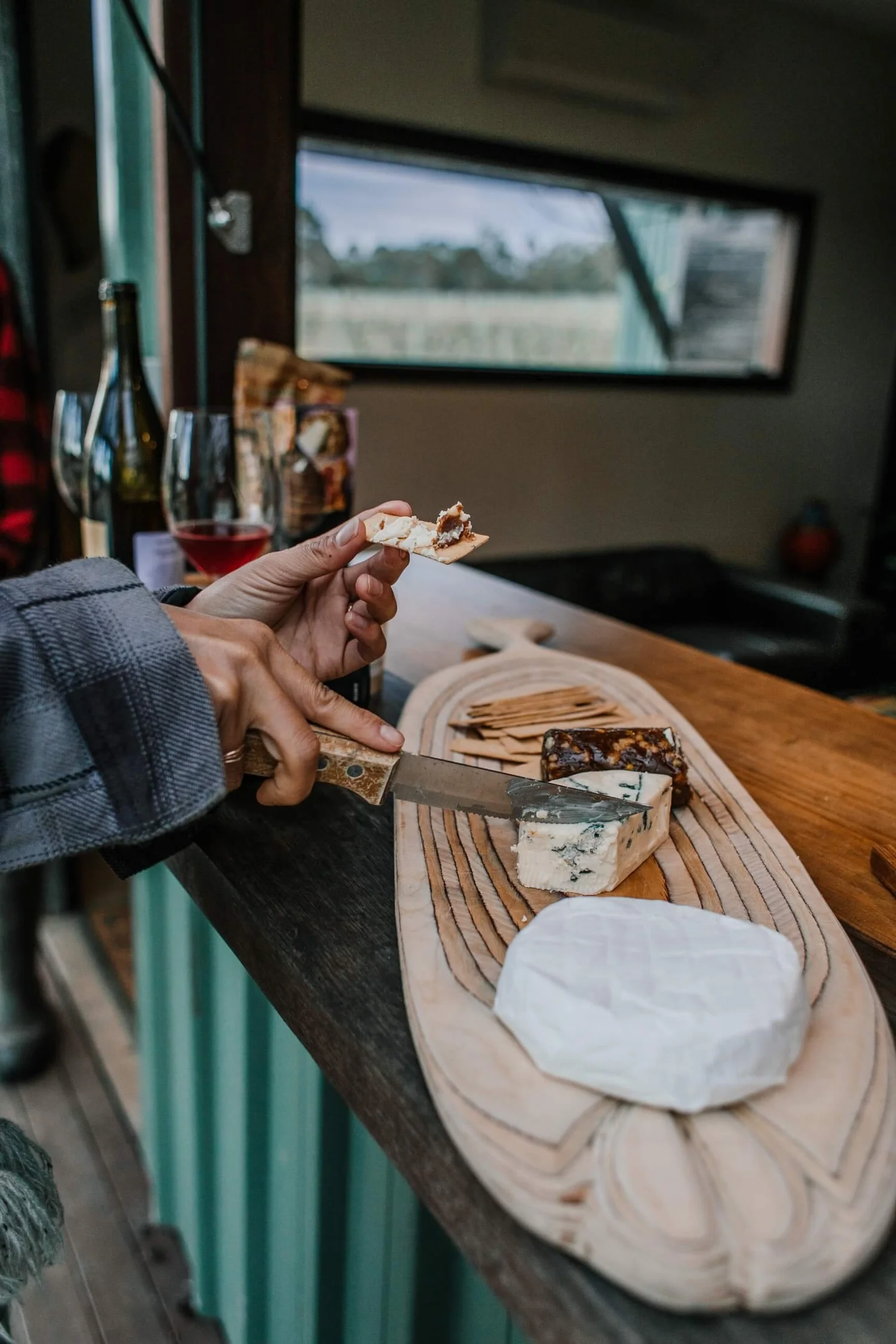 4 Experts Share Tips on How to Taste Cheese | The Cheese Professor