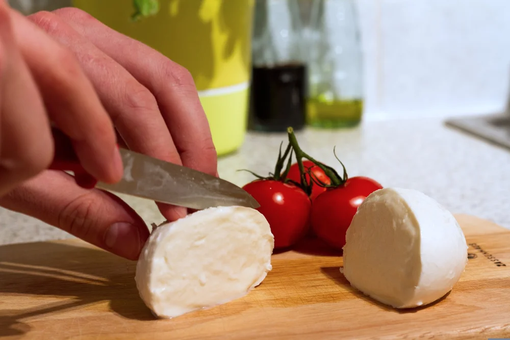 How to Use Every Kind of Mozzarella From Buffalo to Burrata | Süt Yoğurt