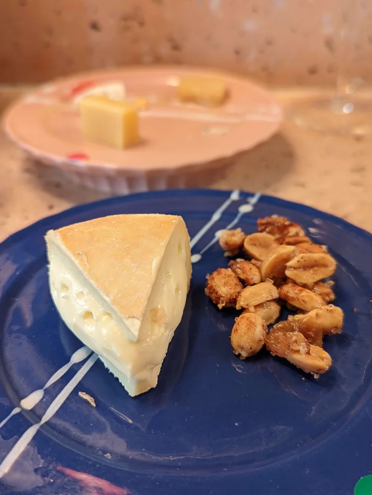 Pick & Cheese: World’s First Cheese Conveyor Belt Restaurant | The ...