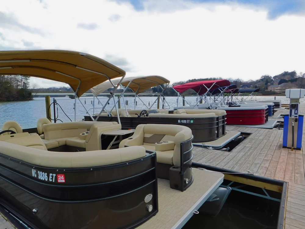 Our Services — Lakeside Marina Hickory