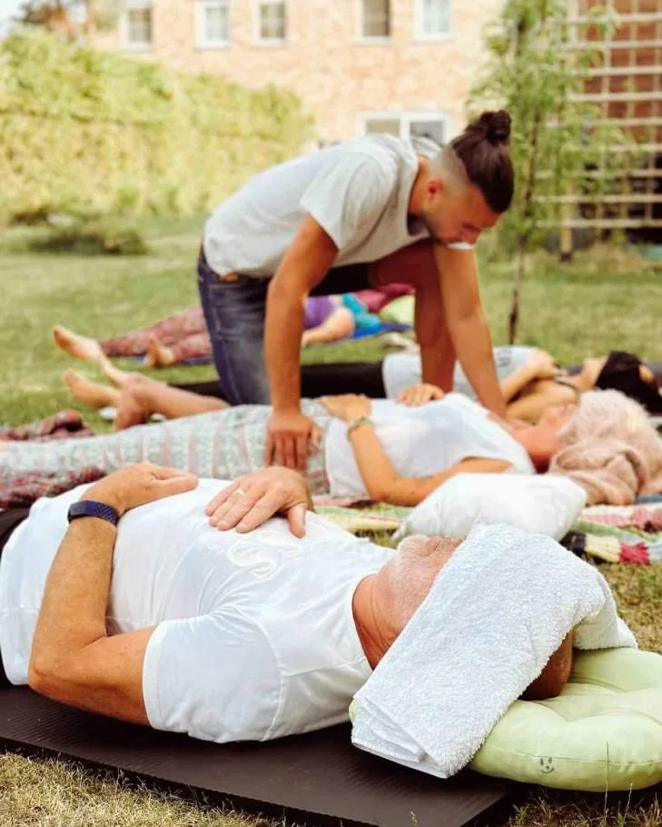 Ontdek de beste Ademcirkels, Ademretreats & Breathwork Events | The ...