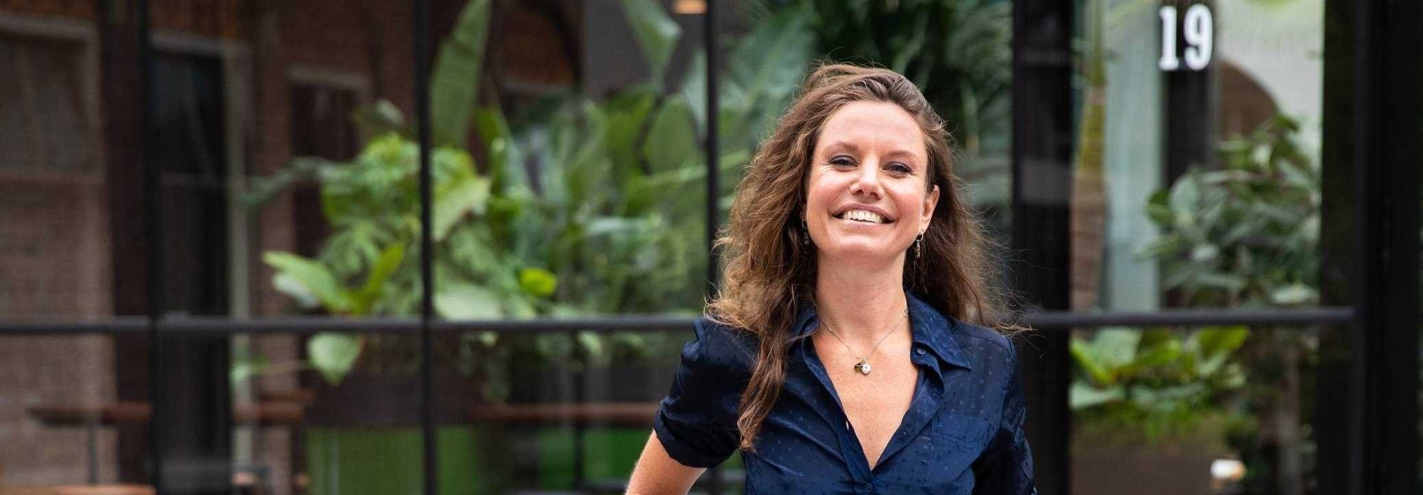 Over Nikki van der Velden – de adem achter The Breathwork Movement