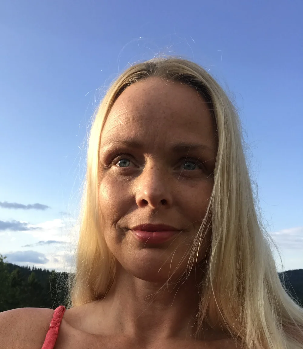 About — Marie Struck