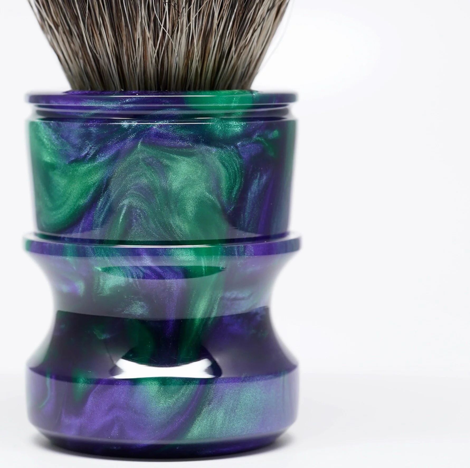 WW “The Joker” Color Theme — Wolf Whiskers Custom Shaving Brushes
