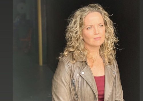 About — Laura Bonich