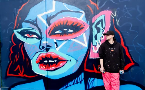 WEE NULS Art | About 5