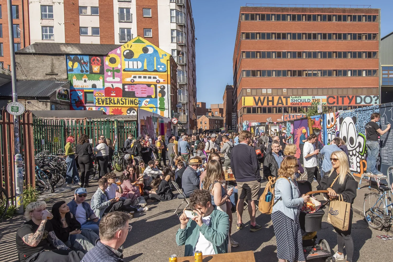 WEE NULS Art | About 5