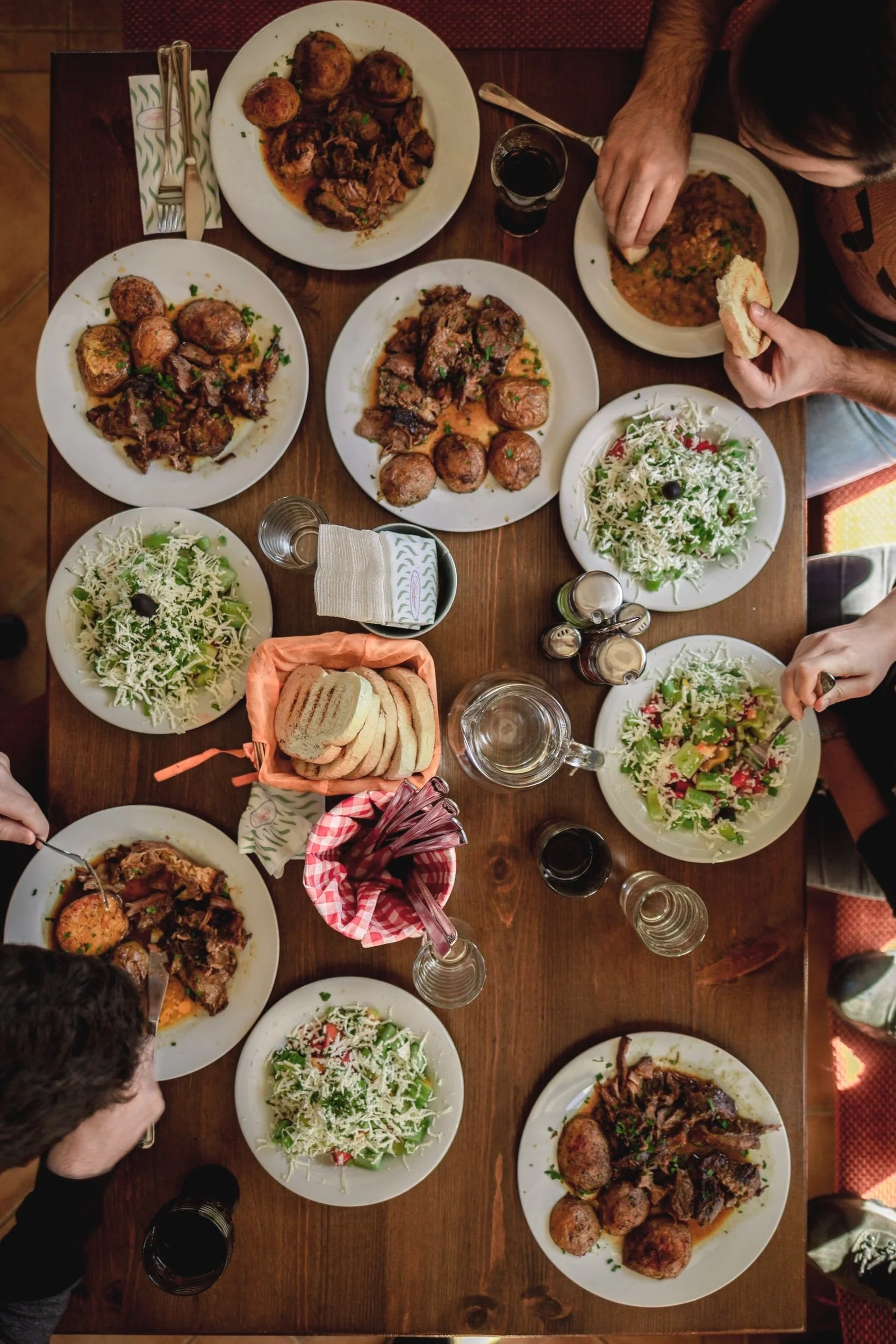 Season To Taste :: Restaurant & Weekly Meal Service