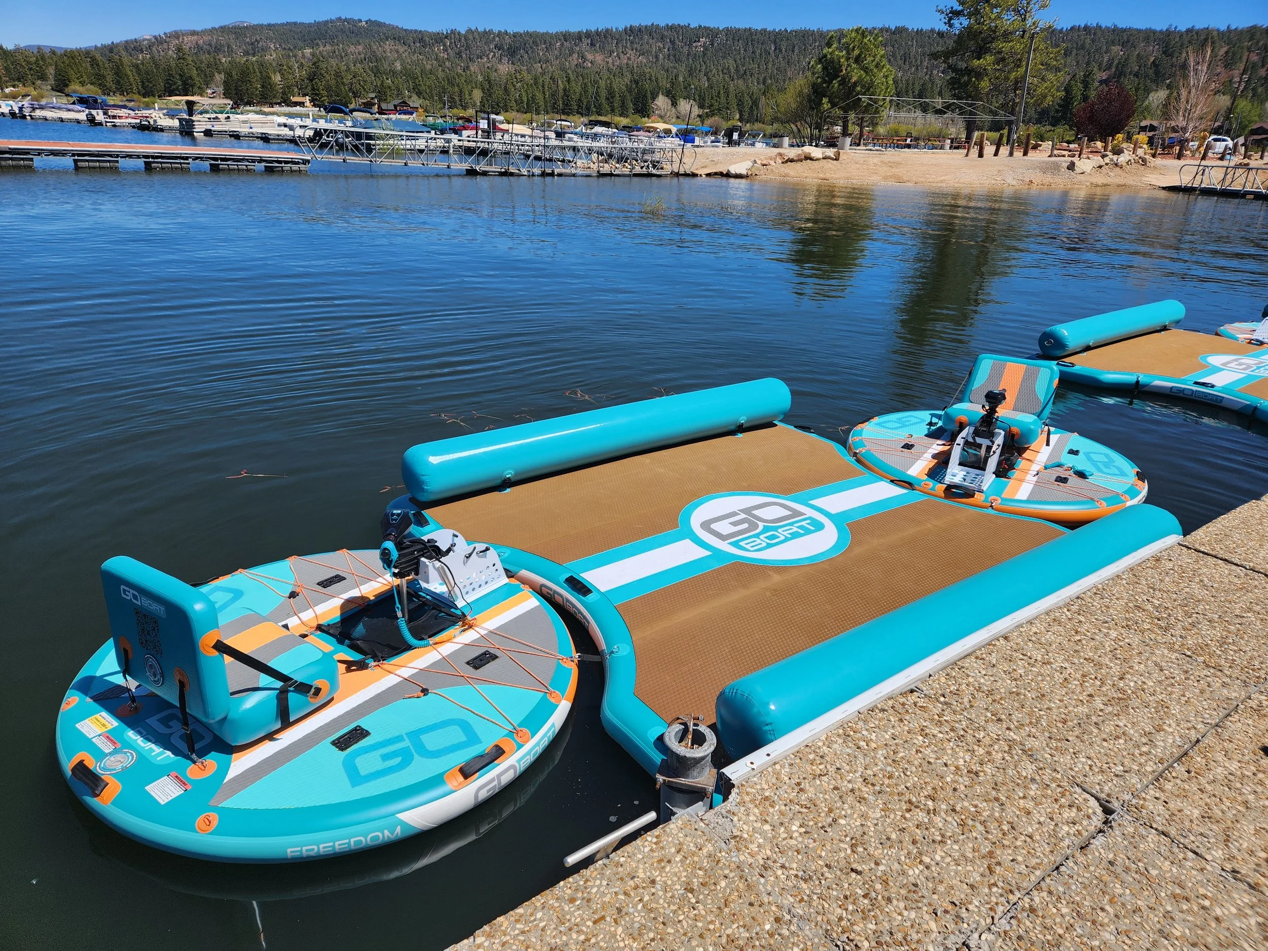 Services 1 — Pleasure Point Marina