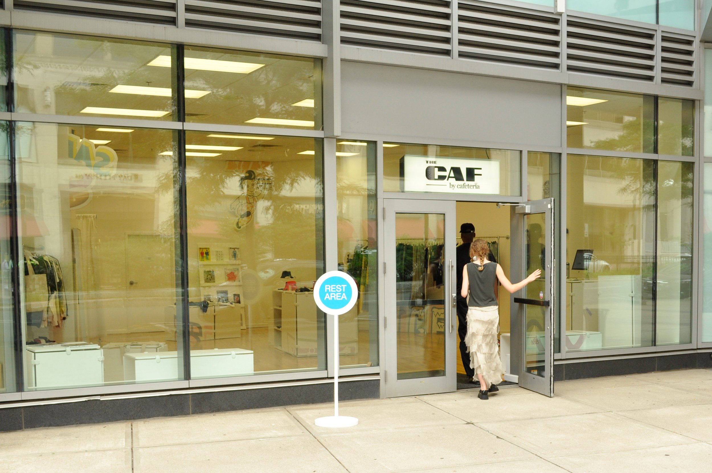 Holiday Shopping Guide — Cafeteria Media