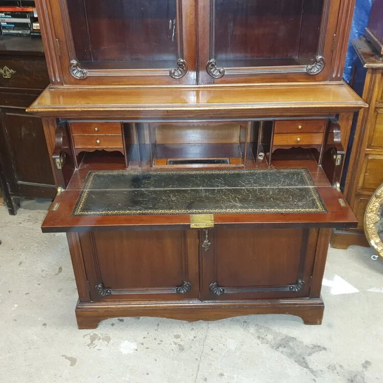 Desks — RG Scott Furniture Mart