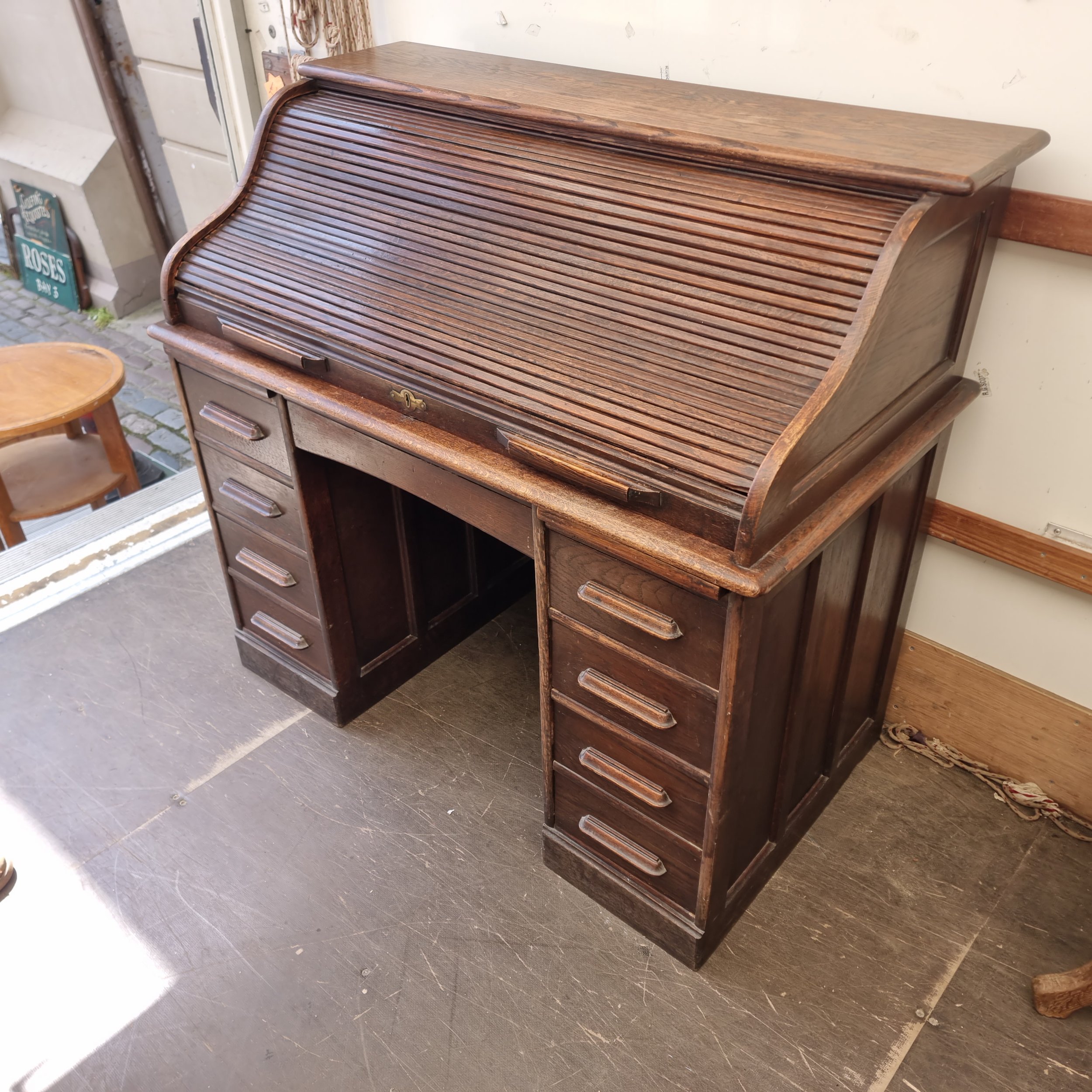 Desks — RG Scott Furniture Mart