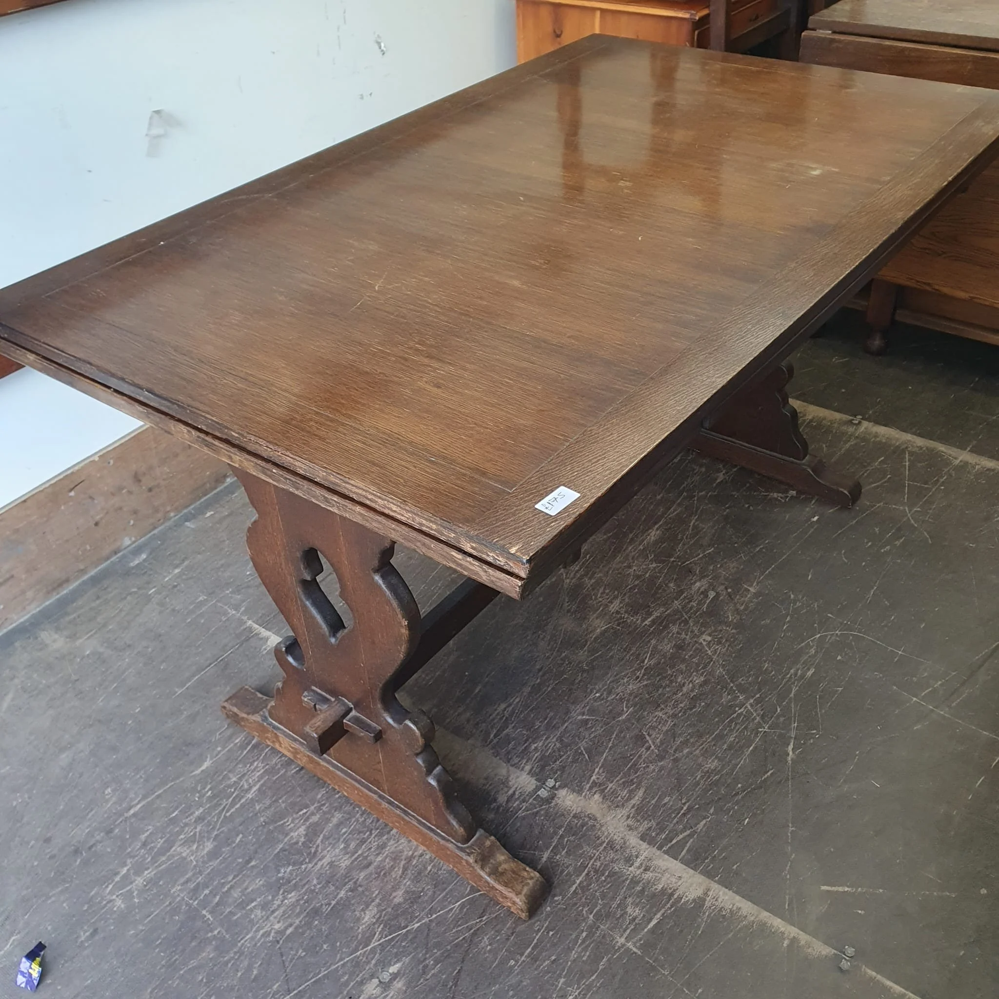 £175 refectory draw leaf dinning table - 198cm open 136cm close by 84cm ...