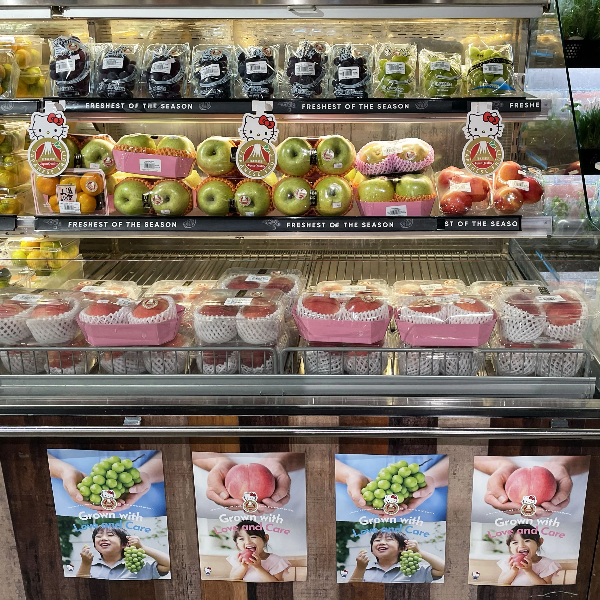 Premium Japanese Fruits X Hello Kitty Fair At Select Cold Storage ...