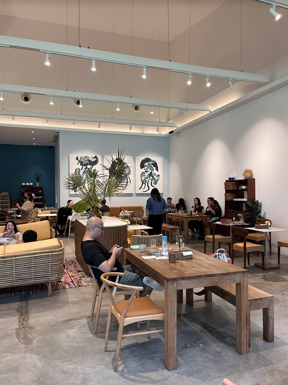 Review: Balinese-themed Café, East Coast Commune, At East Coast Park ...
