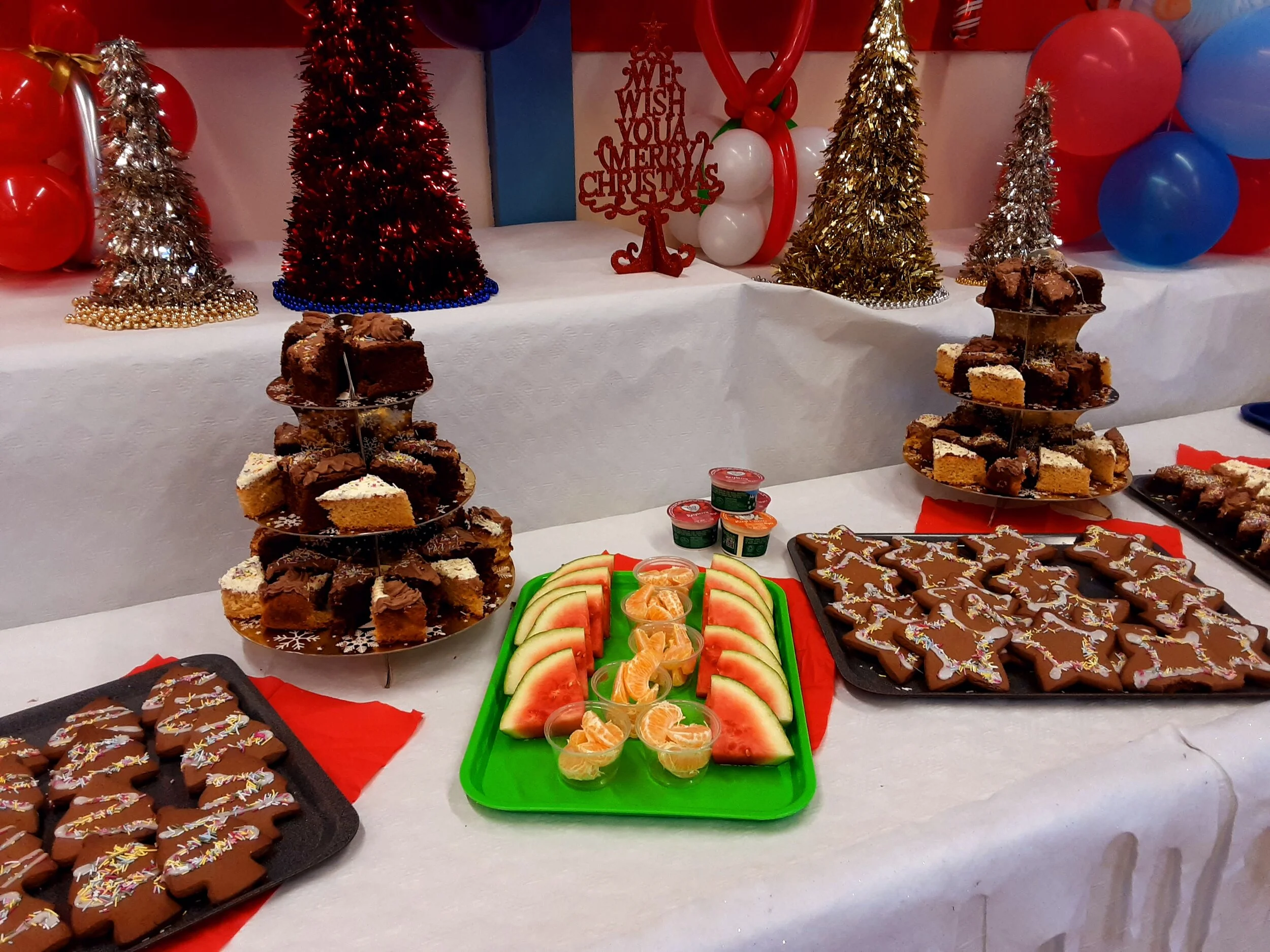 12,000 Christmas school lunches served to pupils across Southampton ...