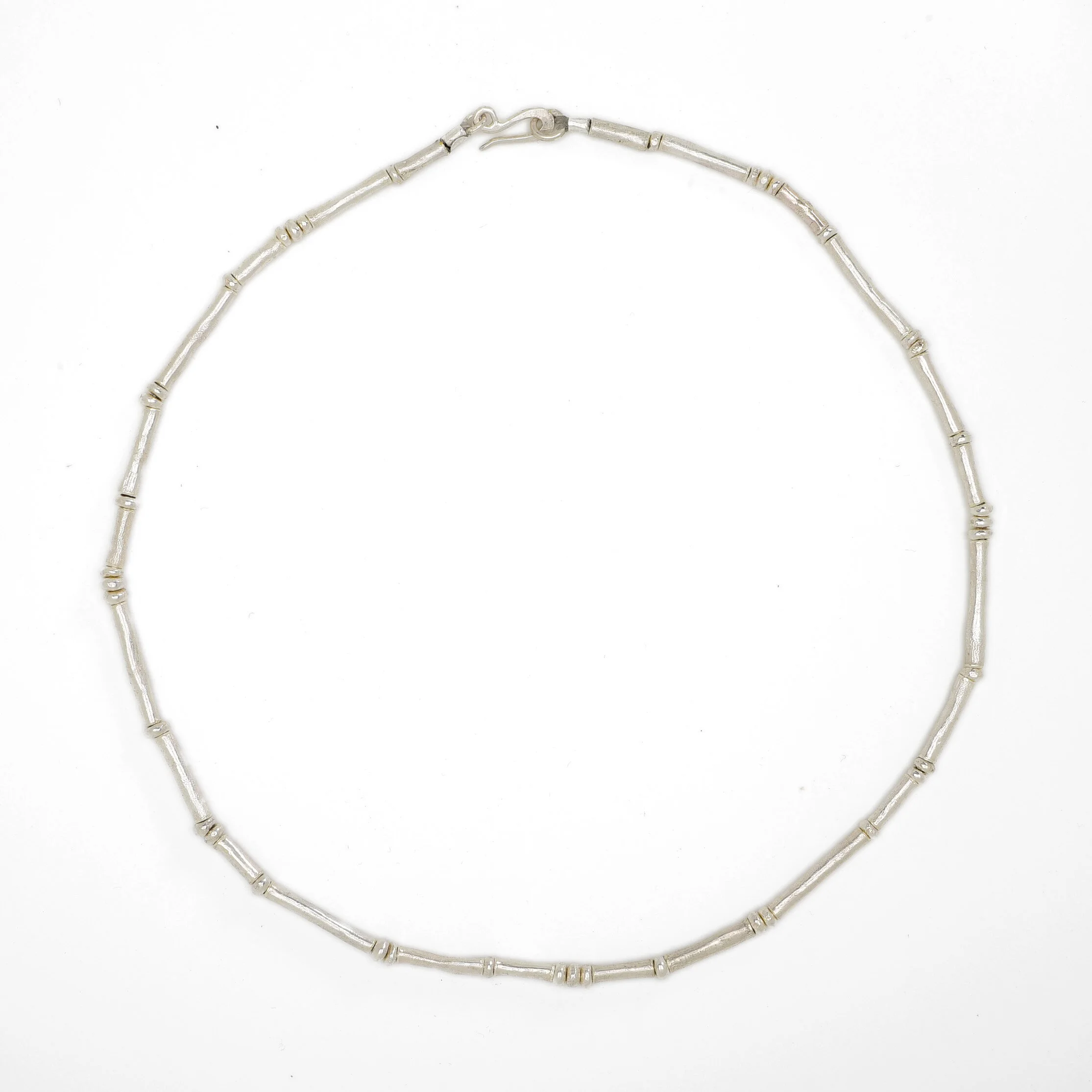 N32 — Charmian Harris Jewellery