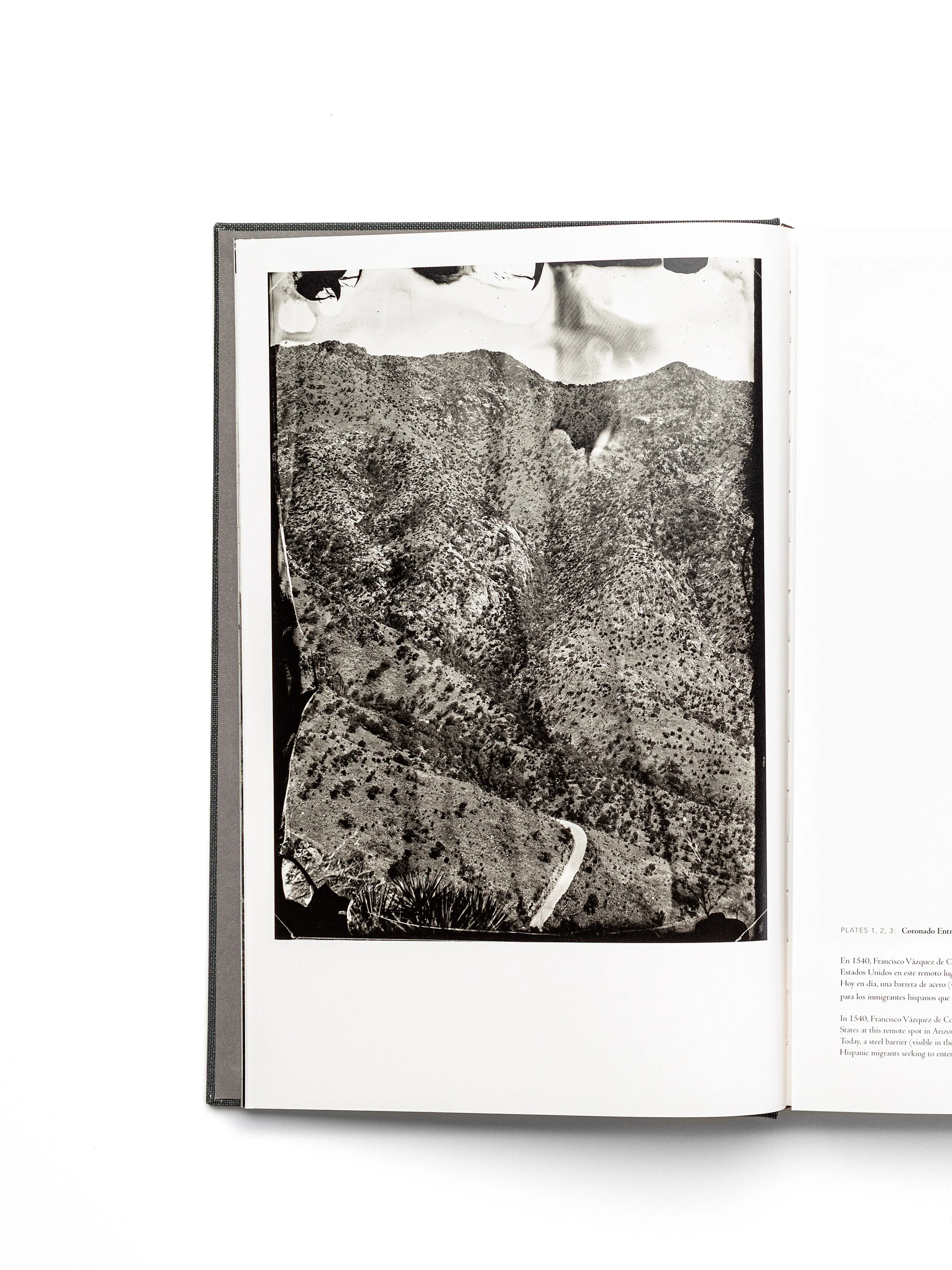 Tomas van Houtryve: Lines and Lineage — Radius Books