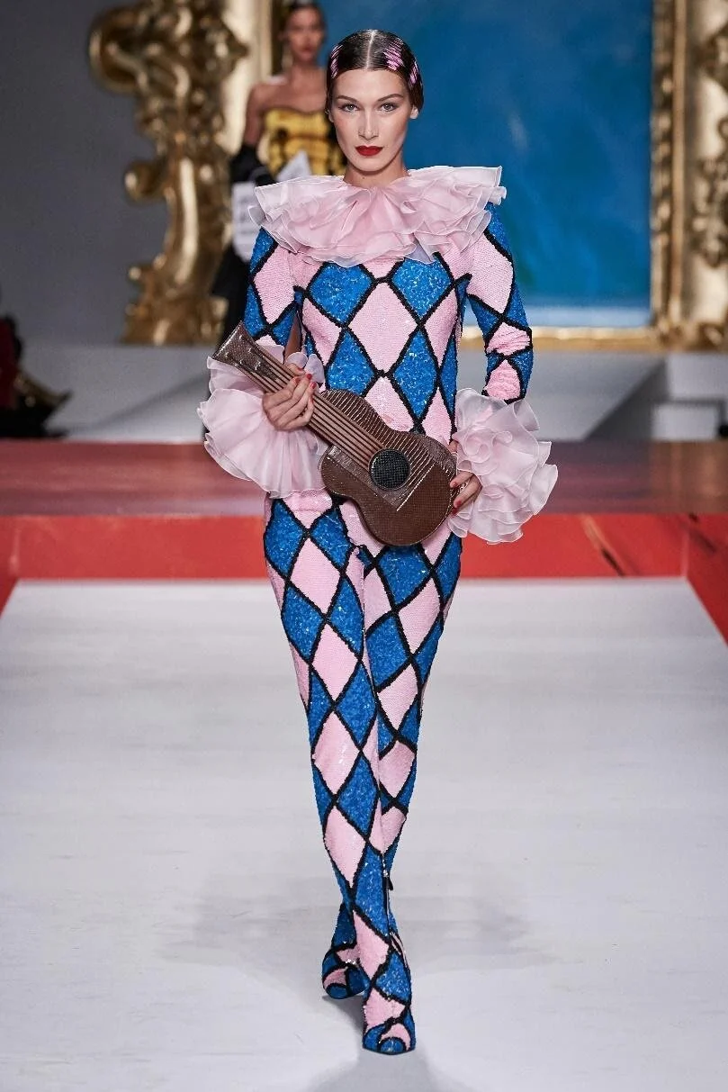 The Art of Picasso in Moschino’s SS20 Collection — Eternal Goddess