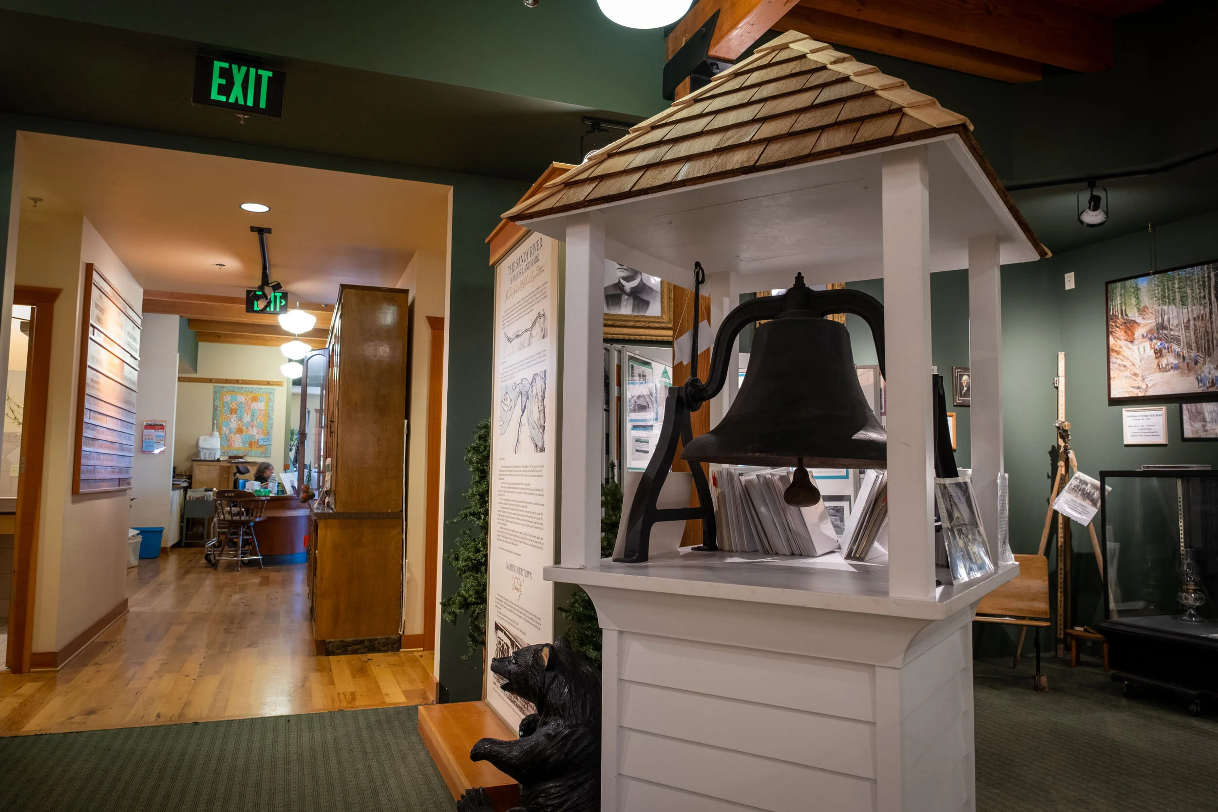 Exhibits — Sandy Historical Society