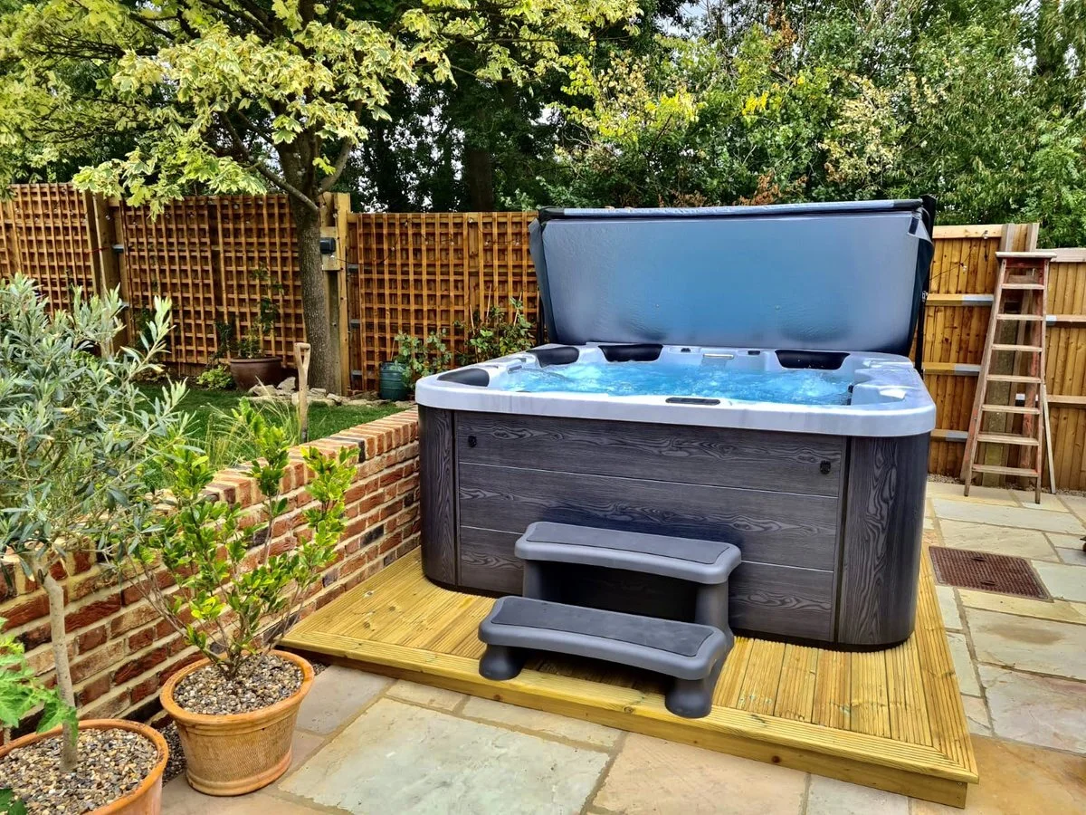 SUPERIOR POOL AND SPAS