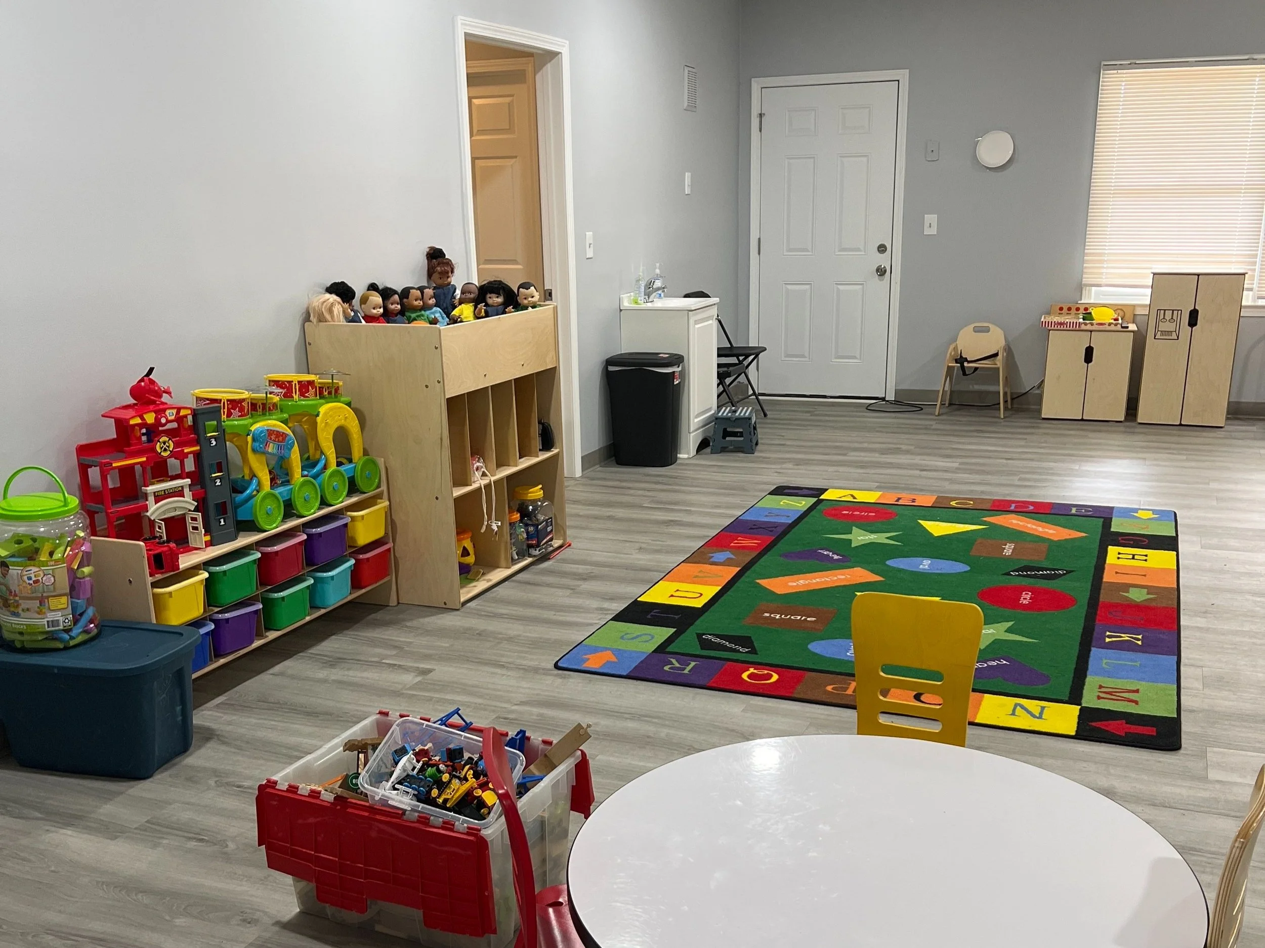 4 Benefits of In-Center ABA Therapy for Children with ASD — Applied ABC