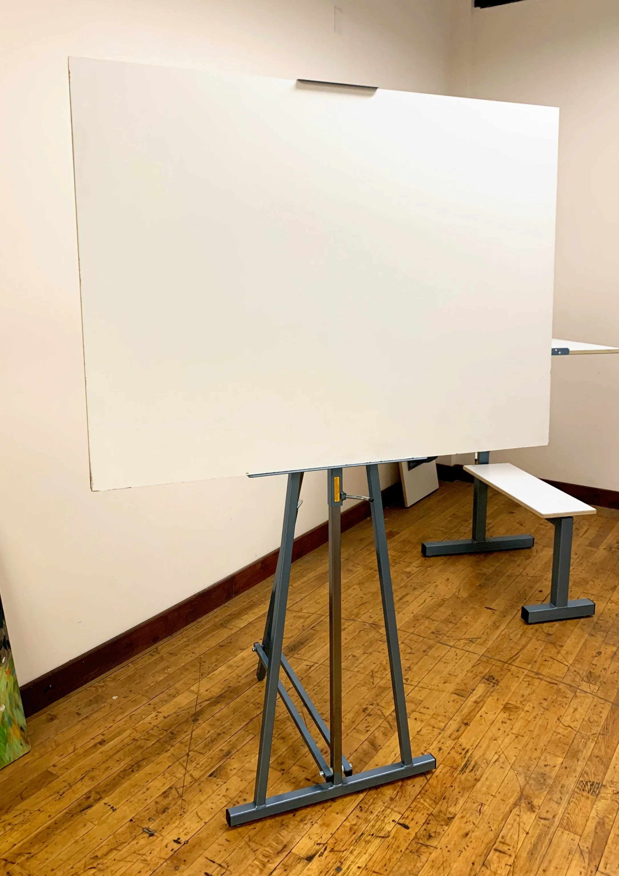Collegiate Easel — KLOPFENSTEIN Art Equipment MFG.